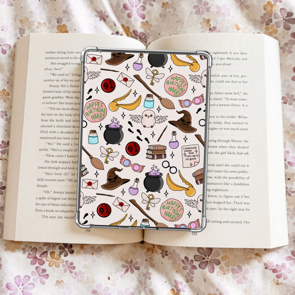 Mischief & Magic Kindle Insert – Dizzy + Dilbert